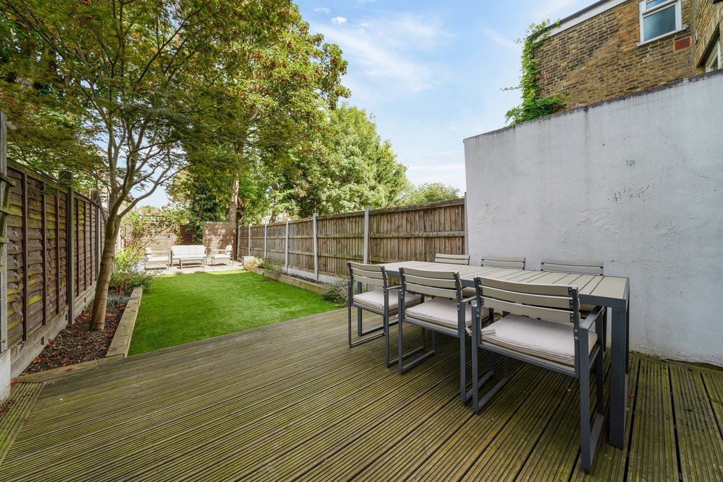 Endymion Road N4 1EE | David Andrew